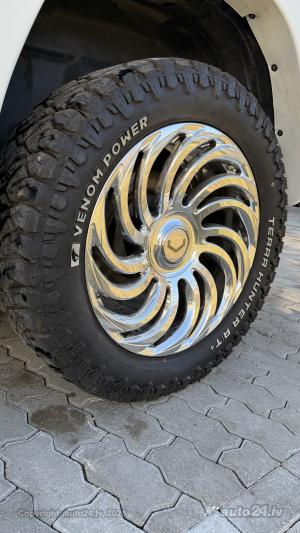 Balts Ram 1500 2020 Jelgava, ar dzinēja tilpumu 3.60 L un nobraukumu 165 tūkst. km par 48888 €, foto 8 vietnē AUTOMOTO.COM.LV