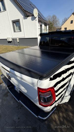 Balts Ram 1500 2020 Jelgava, ar dzinēja tilpumu 3.60 L un nobraukumu 165 tūkst. km par 48888 €, foto 12 vietnē AUTOMOTO.COM.LV