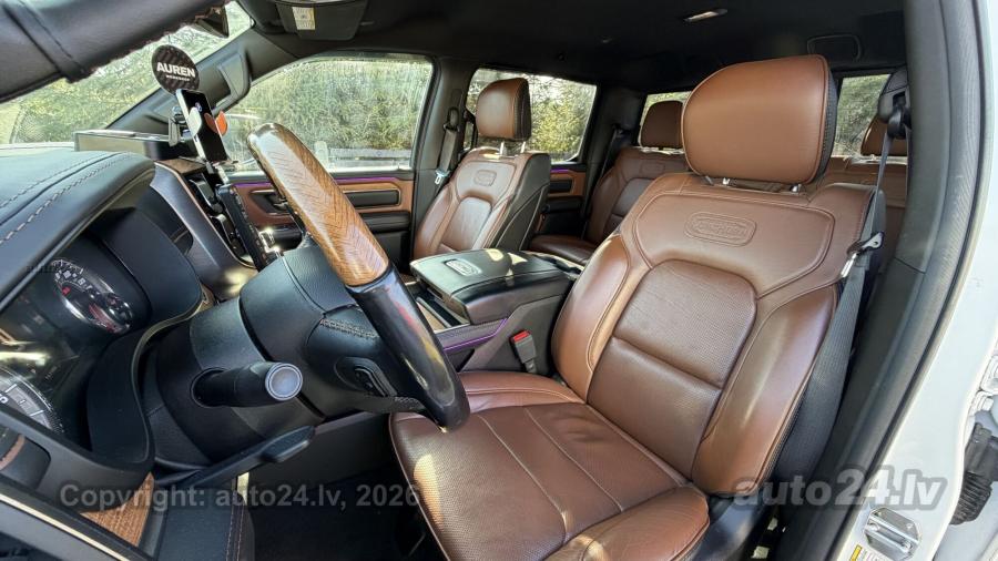 Balts Ram 1500 2020 Jelgava, ar dzinēja tilpumu 3.60 L un nobraukumu 165 tūkst. km par 48888 €, foto 17 vietnē AUTOMOTO.COM.LV