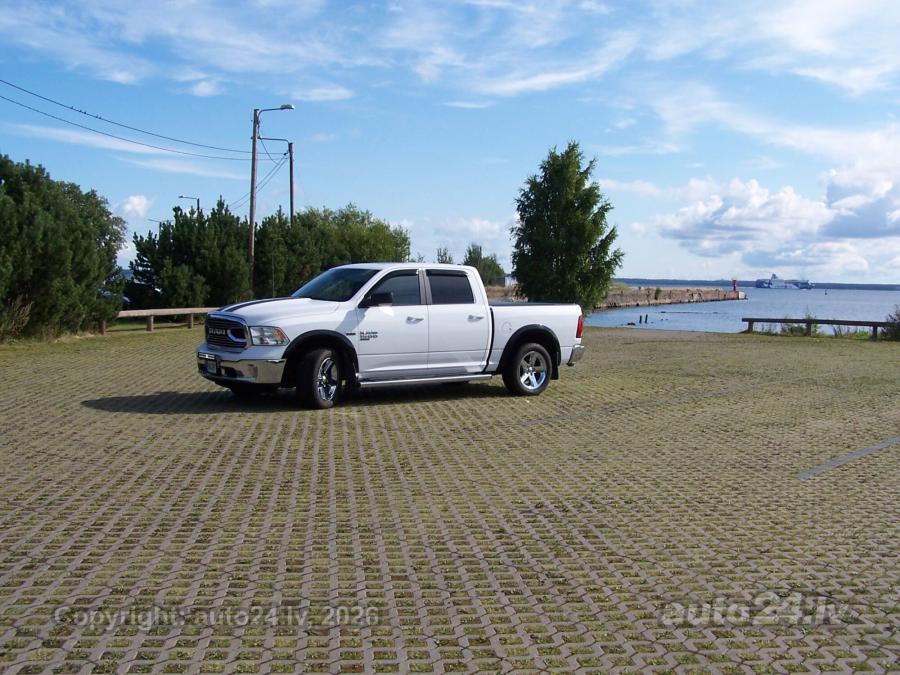 Белый Ram 1500 2020 в Таллин, объемом двигателя 5.70 л и пробегом 160 тыс. км за 38000 €, фото 3 на AUTOMOTO.COM.LV
