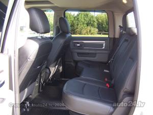 Белый Ram 1500 2020 в Таллин, объемом двигателя 5.70 л и пробегом 160 тыс. км за 38000 €, фото 14 на AUTOMOTO.COM.LV