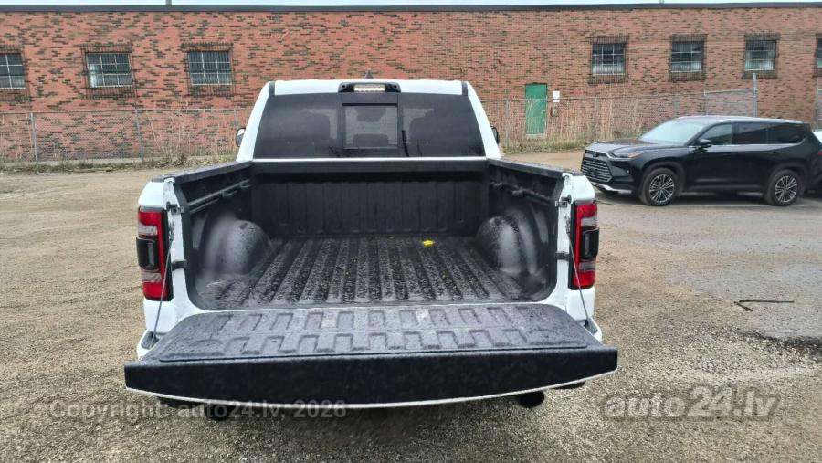 Balts Ram 1500 2022 Tallina, ar dzinēja tilpumu 5.70 L un nobraukumu 82 tūkst. km par 55900 €, foto 6 vietnē AUTOMOTO.COM.LV