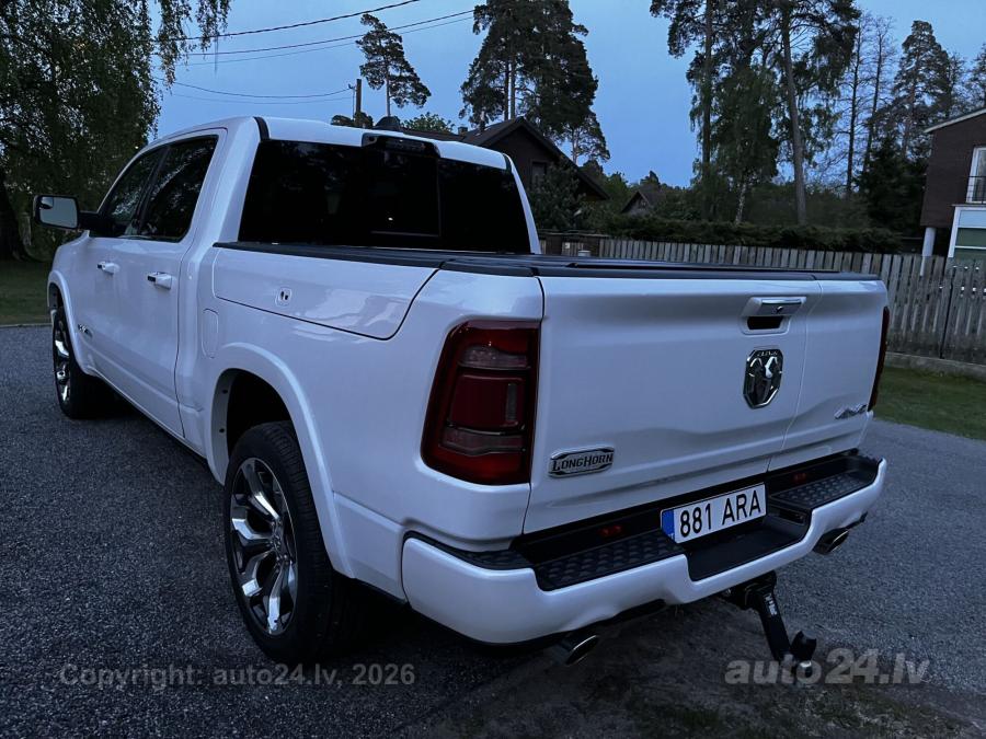 Balts Ram 1500 2022 Hāpsalu, ar dzinēja tilpumu 5.70 L un nobraukumu 71 tūkst. km par 51900 €, foto 4 vietnē AUTOMOTO.COM.LV
