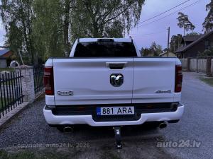 Balts Ram 1500 2022 Hāpsalu, ar dzinēja tilpumu 5.70 L un nobraukumu 71 tūkst. km par 51900 €, foto 5 vietnē AUTOMOTO.COM.LV