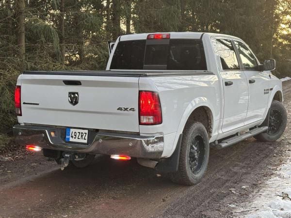 White Ram 1500 2016 in Tartu, with an engine capacity of 3.00 L and mileage of 220 thousand km for 17500 €, photo 7 on AUTOMOTO.COM.LV