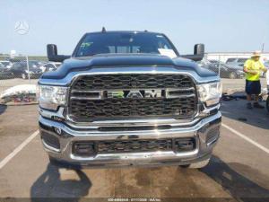 Черный Ram 2500 2022 в Клайпеда, объемом двигателя 6.70 л и пробегом 71 тыс. км за 12000 €, фото 14 на AUTOMOTO.COM.LV