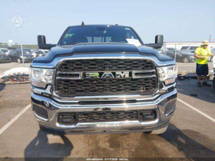 Черный Ram 2500 2022 в Клайпеда, объемом двигателя 6.70 л и пробегом 71 тыс. км за 12000 €, фото 14 на AUTOMOTO.COM.LV