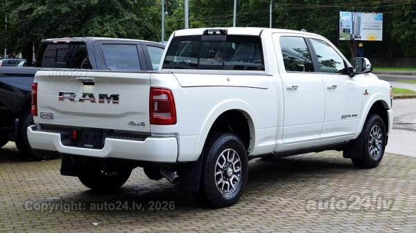 White Ram 3500 2026 in Tallinn, with an engine capacity of 6.70 L and mileage of 0 thousand km for 93000 €, photo 3 on AUTOMOTO.COM.LV
