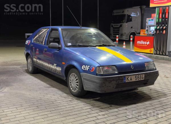 Blue Renault 19 1989 in Riga, with an engine capacity of 1.20 L and mileage of 173 thousand km for 400 €, photo 1 on AUTOMOTO.COM.LV
