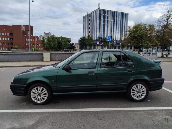Renault 19 1993 in Vilnius, with an engine capacity of 1.70 L and mileage of 197 thousand km for 1000 €, photo 7 on AUTOMOTO.COM.LV