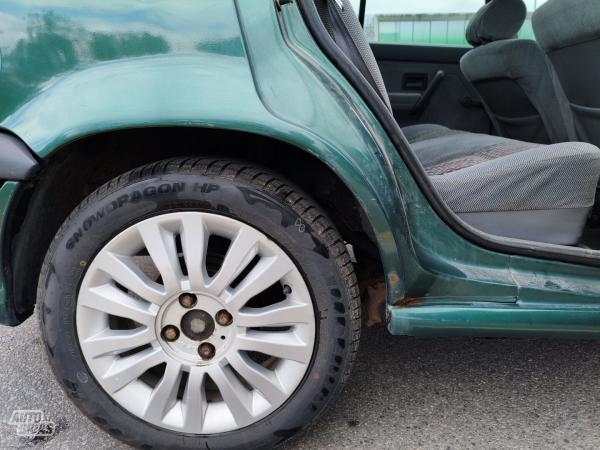 Renault 19 1993 in Vilnius, with an engine capacity of 1.70 L and mileage of 197 thousand km for 1000 €, photo 10 on AUTOMOTO.COM.LV