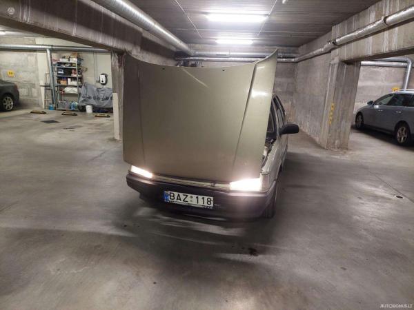 Renault 21 1988 in Kaunas, with an engine capacity of 0.00 L and mileage of 181 thousand km for 2600 €, photo 2 on AUTOMOTO.COM.LV