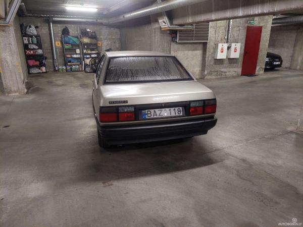 Renault 21 1988 in Kaunas, with an engine capacity of 0.00 L and mileage of 181 thousand km for 2600 €, photo 3 on AUTOMOTO.COM.LV