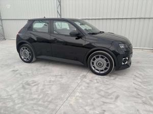 Black Renault 5 E-Tech 2025 in Kaunas, with an engine capacity of 0.00 L and mileage of 13 thousand km for 14650 €, photo  on AUTOMOTO.COM.LV