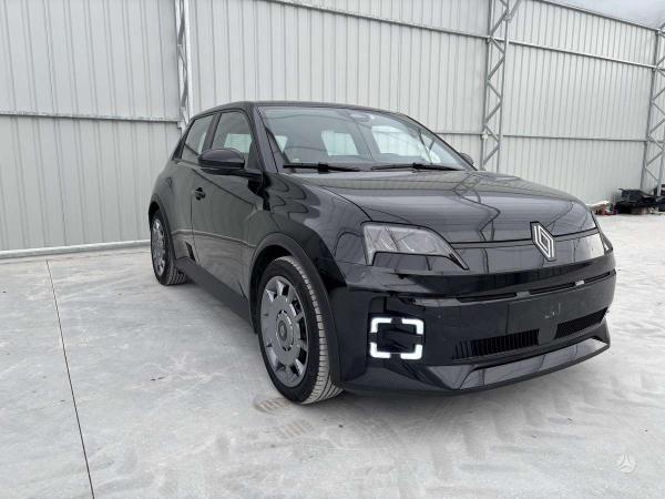 Melns Renault 5 E-Tech 2025 Kauņa, ar dzinēja tilpumu 0.00 L un nobraukumu 13 tūkst. km par 14650 €, foto 9 vietnē AUTOMOTO.COM.LV