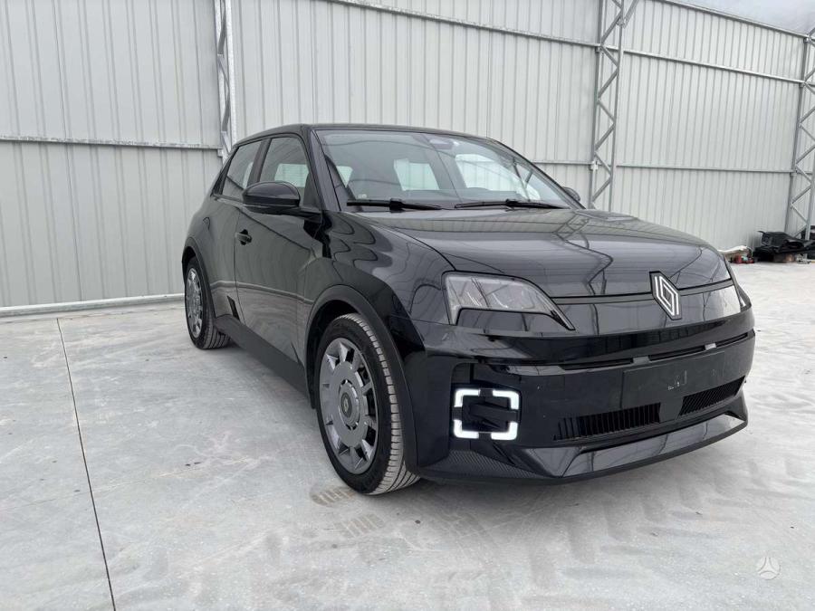 Melns Renault 5 E-Tech 2025 Kauņa, ar dzinēja tilpumu 0.00 L un nobraukumu 13 tūkst. km par 14650 €, foto 10 vietnē AUTOMOTO.COM.LV