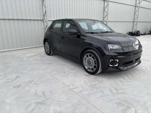 Melns Renault 5 E-Tech 2025 Kauņa, ar dzinēja tilpumu 0.00 L un nobraukumu 13 tūkst. km par 14650 €, foto 11 vietnē AUTOMOTO.COM.LV