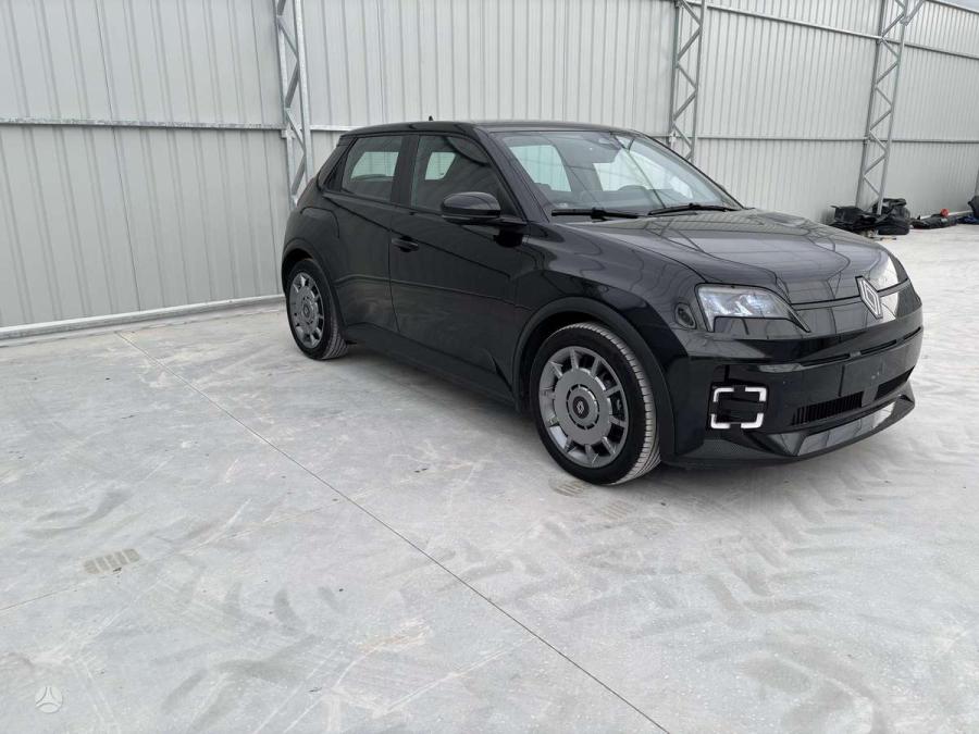Melns Renault 5 E-Tech 2025 Kauņa, ar dzinēja tilpumu 0.00 L un nobraukumu 13 tūkst. km par 14650 €, foto 11 vietnē AUTOMOTO.COM.LV