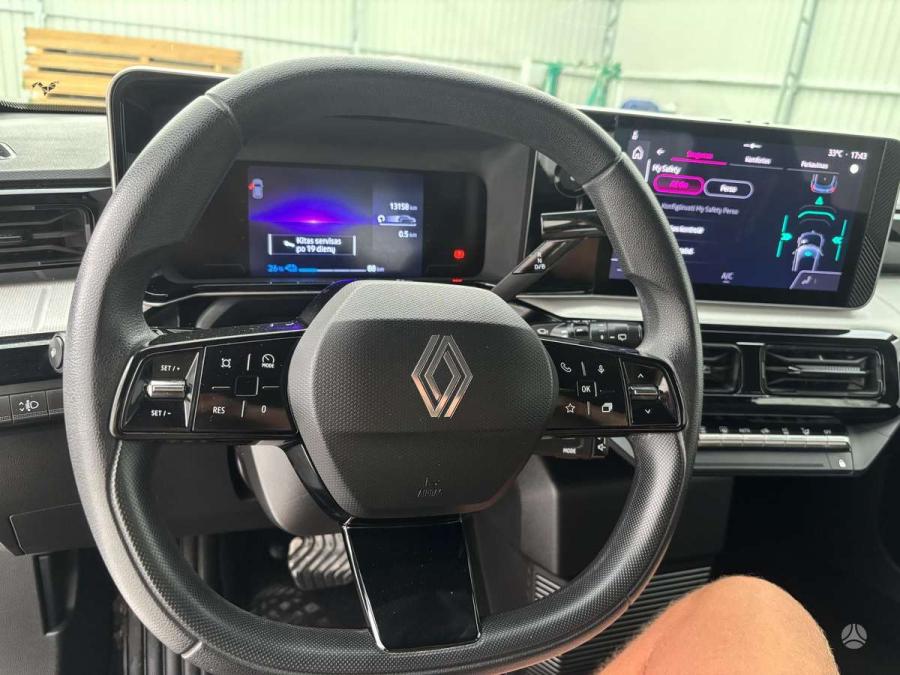 Melns Renault 5 E-Tech 2025 Kauņa, ar dzinēja tilpumu 0.00 L un nobraukumu 13 tūkst. km par 14650 €, foto 13 vietnē AUTOMOTO.COM.LV
