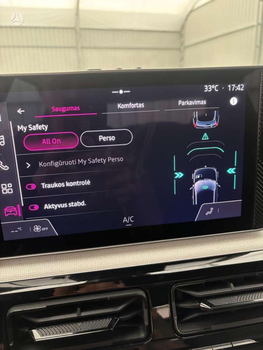 Melns Renault 5 E-Tech 2025 Kauņa, ar dzinēja tilpumu 0.00 L un nobraukumu 13 tūkst. km par 14650 €, foto 14 vietnē AUTOMOTO.COM.LV