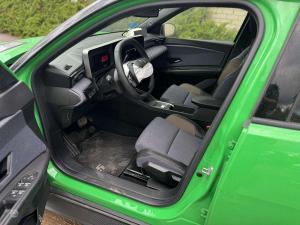 Zaļš Renault 5 E-Tech 2025 Gargždai, ar dzinēja tilpumu 0.00 L un nobraukumu 15 tūkst. km par 11500 €, foto 9 vietnē AUTOMOTO.COM.LV