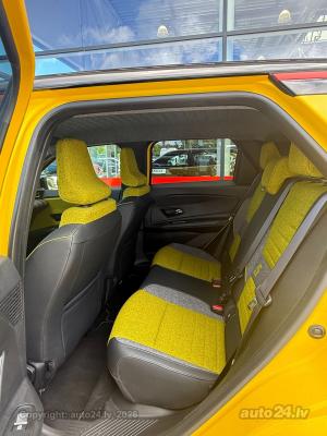 Renault 5 E-Tech 2025 in Tallinn, with an engine capacity of 0.00 L and mileage of 9 thousand km for 31490 €, photo 12 on AUTOMOTO.COM.LV