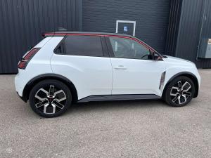 Balts Renault 5 E-Tech 2025 Alīta, ar dzinēja tilpumu 0.00 L un nobraukumu 10 tūkst. km par 13700 €, foto 11 vietnē AUTOMOTO.COM.LV