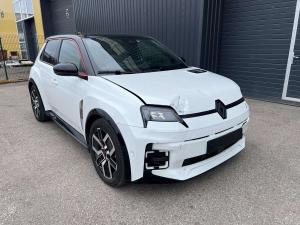 Balts Renault 5 E-Tech 2025 Alīta, ar dzinēja tilpumu 0.00 L un nobraukumu 10 tūkst. km par 13700 €, foto 14 vietnē AUTOMOTO.COM.LV