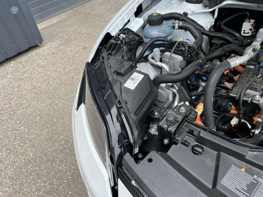 Balts Renault 5 E-Tech 2025 Alīta, ar dzinēja tilpumu 0.00 L un nobraukumu 10 tūkst. km par 13700 €, foto 18 vietnē AUTOMOTO.COM.LV