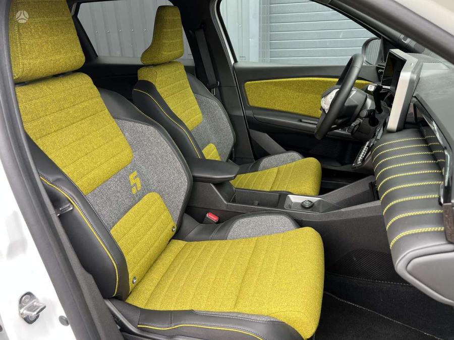 Balts Renault 5 E-Tech 2025 Alīta, ar dzinēja tilpumu 0.00 L un nobraukumu 10 tūkst. km par 13700 €, foto 23 vietnē AUTOMOTO.COM.LV