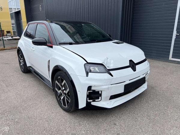 Balts Renault 5 E-Tech 2025 Alīta, ar dzinēja tilpumu 0.00 L un nobraukumu 10 tūkst. km par 13400 €, foto 1 vietnē AUTOMOTO.COM.LV
