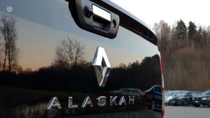 Black Renault Alaskan 2019 in Vilnius, with an engine capacity of 2.30 L and mileage of 244 thousand km for 16180 €, photo 23 on AUTOMOTO.COM.LV