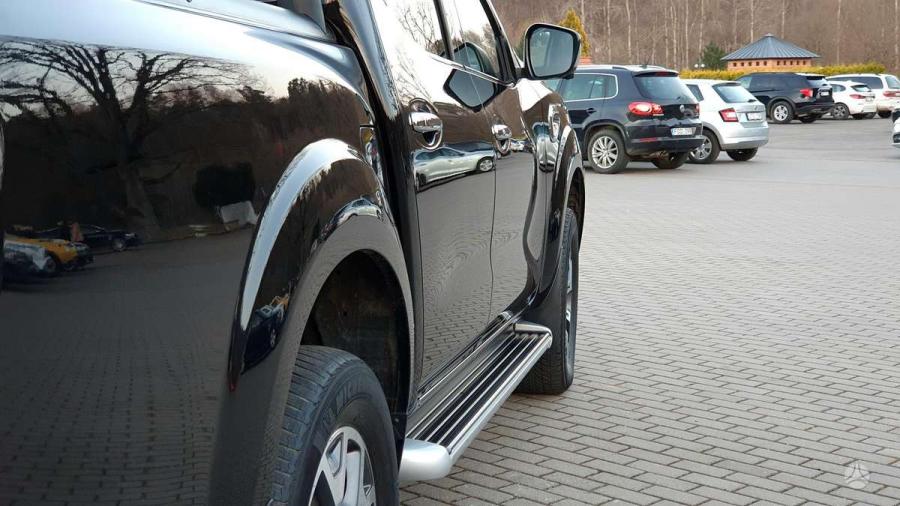 Black Renault Alaskan 2019 in Vilnius, with an engine capacity of 2.30 L and mileage of 244 thousand km for 16180 €, photo 24 on AUTOMOTO.COM.LV