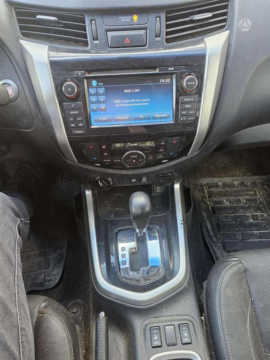 Grey Renault Alaskan 2017 in Kelme, with an engine capacity of 2.30 L and mileage of 238 thousand km for 9700 €, photo 11 on AUTOMOTO.COM.LV