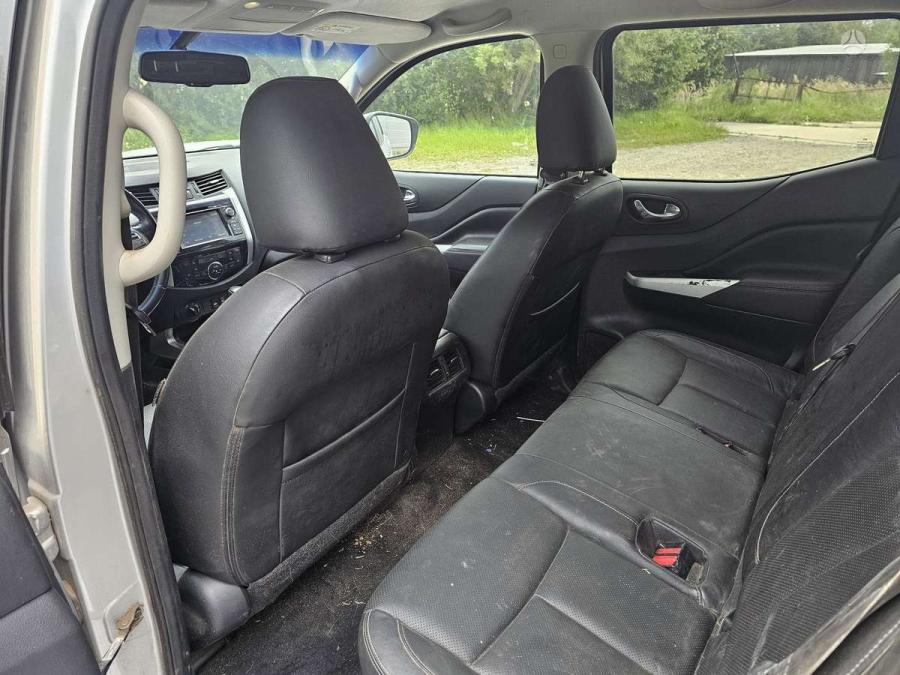 Grey Renault Alaskan 2017 in Kelme, with an engine capacity of 2.30 L and mileage of 238 thousand km for 10800 €, photo 15 on AUTOMOTO.COM.LV