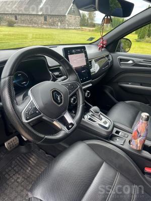 Black Renault Arkana 2022 in Valmiera, with an engine capacity of 1.60 L and mileage of 69 thousand km for 23000 €, photo 11 on AUTOMOTO.COM.LV