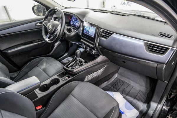 Black Renault Arkana 2021 in Kaunas, with an engine capacity of 1.60 L and mileage of 182 thousand km for 15990 €, photo 11 on AUTOMOTO.COM.LV