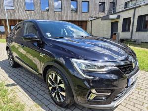 Black Renault Arkana 2021 in Taurage, with an engine capacity of 1.60 L and mileage of 227 thousand km for 11500 €, photo 5 on AUTOMOTO.COM.LV