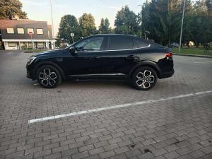 Black Renault Arkana 2021 in Taurage, with an engine capacity of 1.60 L and mileage of 164 thousand km for 13000 €, photo 12 on AUTOMOTO.COM.LV