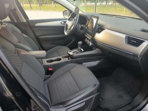 Black Renault Arkana 2021 in Taurage, with an engine capacity of 1.60 L and mileage of 164 thousand km for 13000 €, photo 15 on AUTOMOTO.COM.LV