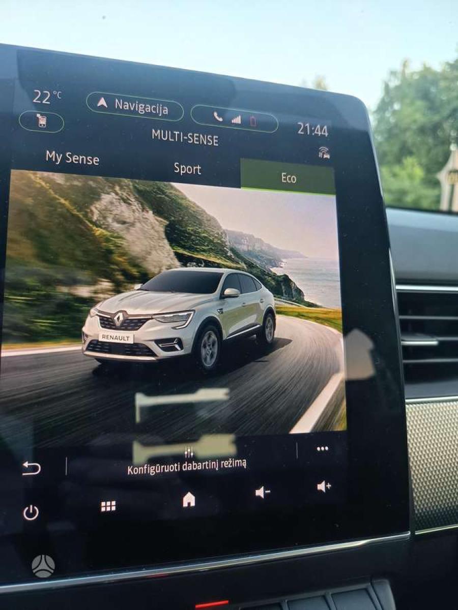 Black Renault Arkana 2021 in Taurage, with an engine capacity of 1.60 L and mileage of 164 thousand km for 13000 €, photo 27 on AUTOMOTO.COM.LV