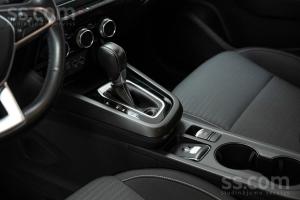 Melns Renault Arkana 2022 Rīga, ar dzinēja tilpumu 1.60 L un nobraukumu 72 tūkst. km par 17500 €, foto 13 vietnē AUTOMOTO.COM.LV