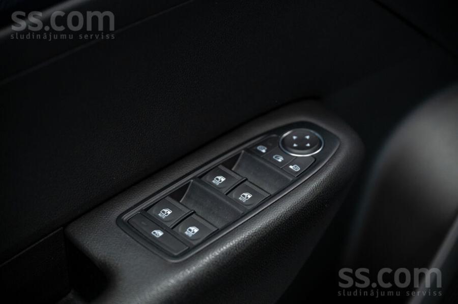 Melns Renault Arkana 2022 Rīga, ar dzinēja tilpumu 1.60 L un nobraukumu 72 tūkst. km par 17500 €, foto 16 vietnē AUTOMOTO.COM.LV