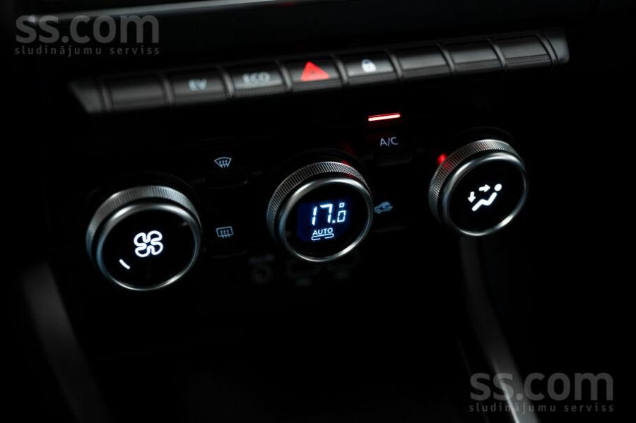 Melns Renault Arkana 2022 Rīga, ar dzinēja tilpumu 1.60 L un nobraukumu 72 tūkst. km par 17500 €, foto 19 vietnē AUTOMOTO.COM.LV