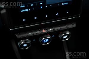 Melns Renault Arkana 2022 Rīga, ar dzinēja tilpumu 1.60 L un nobraukumu 72 tūkst. km par 17500 €, foto 20 vietnē AUTOMOTO.COM.LV