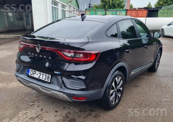 Black Renault Arkana 2022 in Jelgava, with an engine capacity of 1.60 L and mileage of 0 thousand km for 13490 €, photo 7 on AUTOMOTO.COM.LV