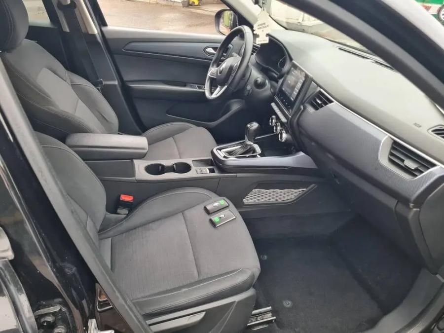 Melns Renault Arkana 2022 Jelgava, ar dzinēja tilpumu 1.60 L un nobraukumu 155 tūkst. km par 13490 €, foto 13 vietnē AUTOMOTO.COM.LV