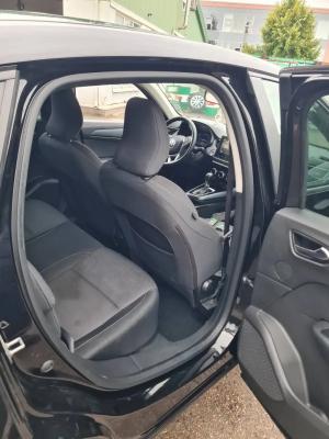 Melns Renault Arkana 2022 Jelgava, ar dzinēja tilpumu 1.60 L un nobraukumu 155 tūkst. km par 13490 €, foto 14 vietnē AUTOMOTO.COM.LV