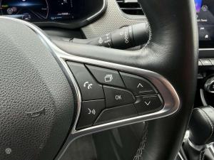 Black Renault Arkana 2022 in Vilnius, with an engine capacity of 1.60 L and mileage of 114 thousand km for 15900 €, photo 18 on AUTOMOTO.COM.LV