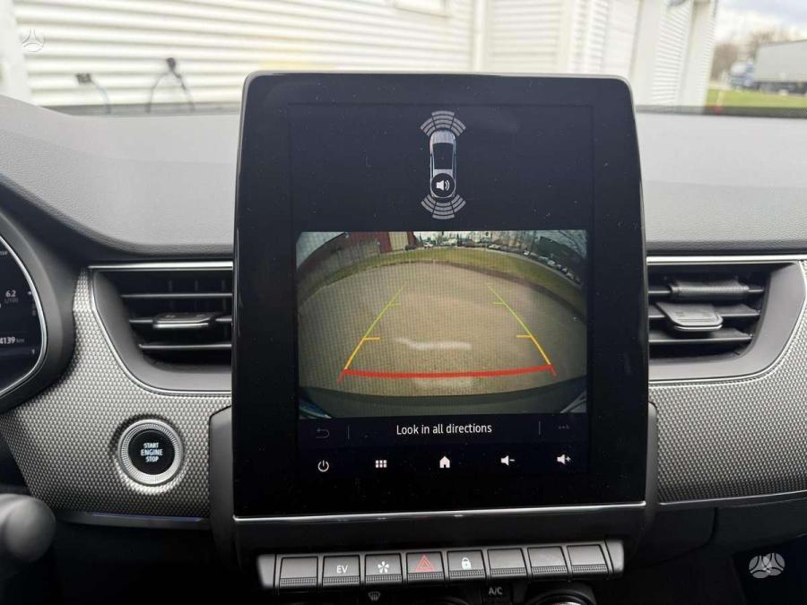 Black Renault Arkana 2022 in Vilnius, with an engine capacity of 1.60 L and mileage of 114 thousand km for 15900 €, photo 23 on AUTOMOTO.COM.LV